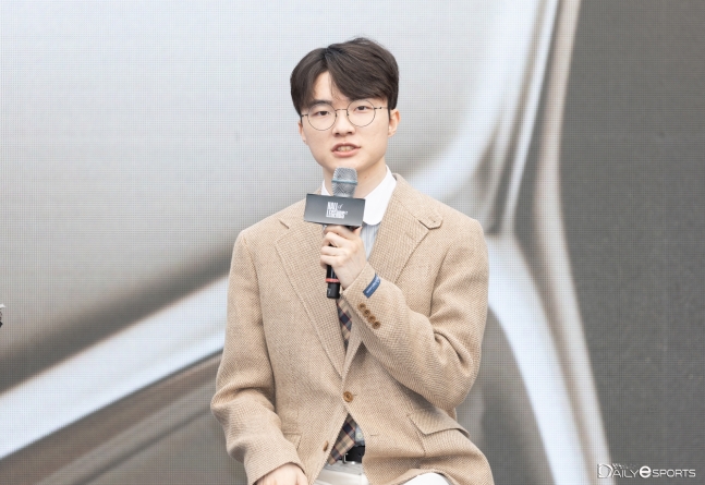 Faker trở thành người đầu tiên được vinh danh vào 'Hall of Fame' và món ...