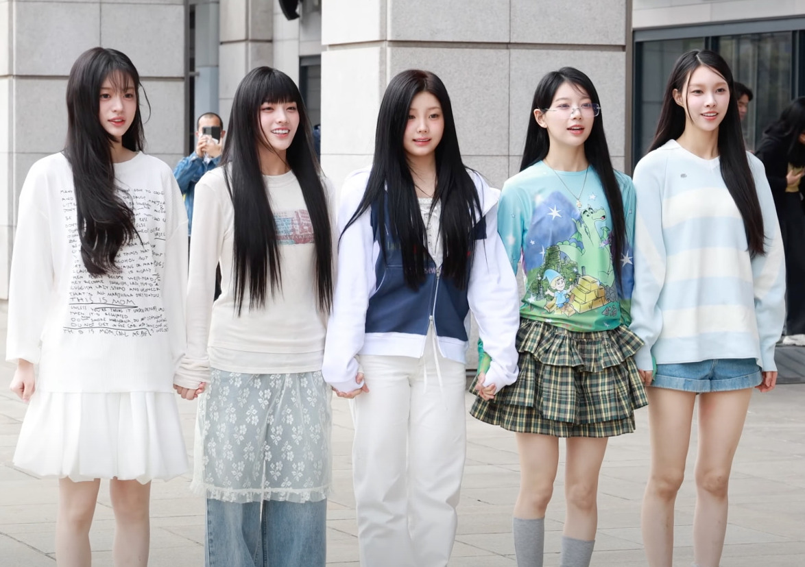 Red Velvet Thêm Buổi Diễn Trong Tour Fancon 2024 Nhân Kỷ Niệm 10 Năm Ra Mắt